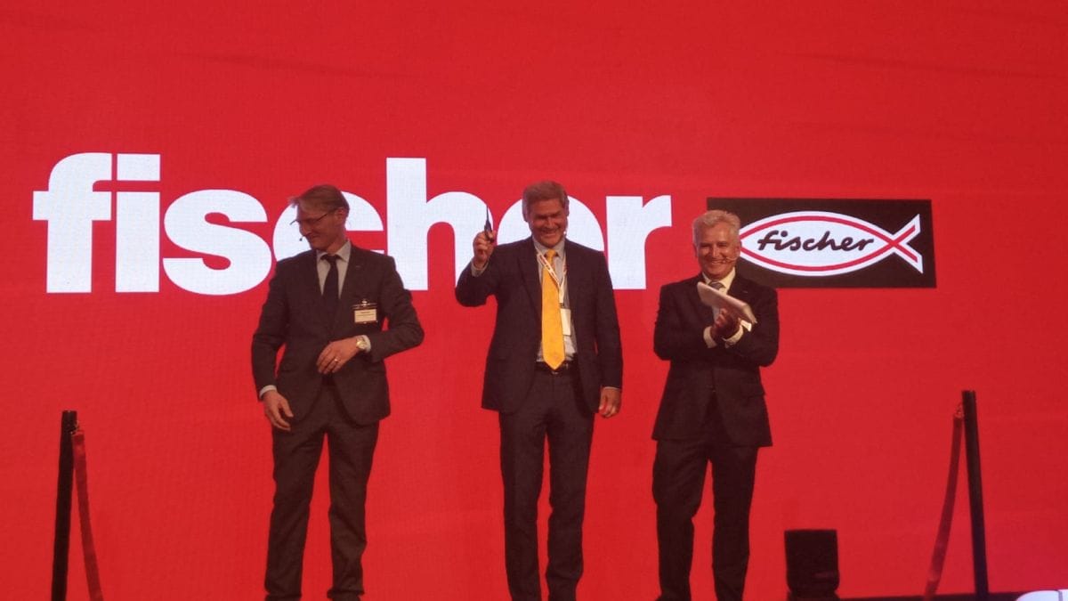 Fischer inauguró su nueva sede en la Argentina con una inversión de US ...